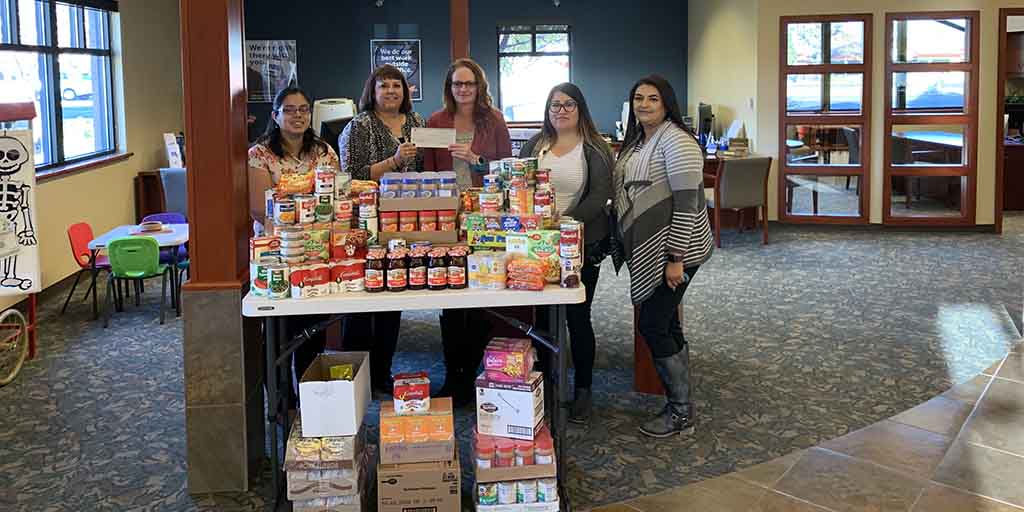 Annual Food Drive Sets a Record | Banner Bank